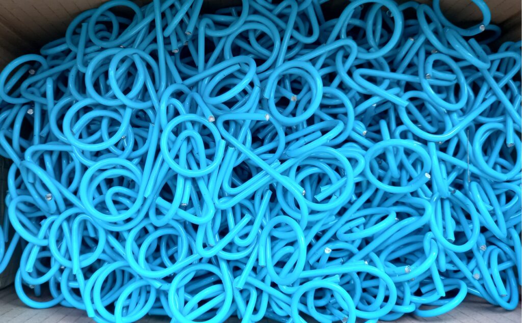 Triskell Blue S-Hooks - Oyster Bag Hooks from Triskell Seafood